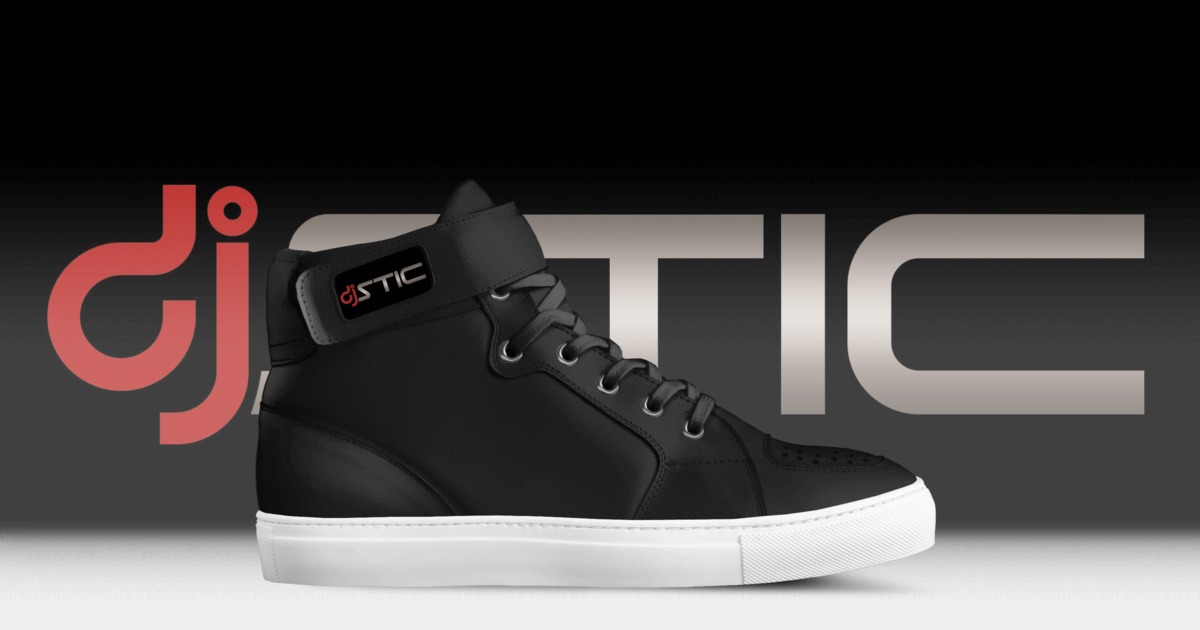 The Reelest | A Custom Shoe concept by Manuel Sotomayor